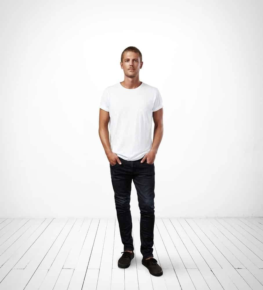 What Color Shirt Goes With Dark Blue Jeans? (Pics)