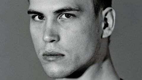 The Number 4 Buzz Cut: Pictures, Benefits, Tutorial