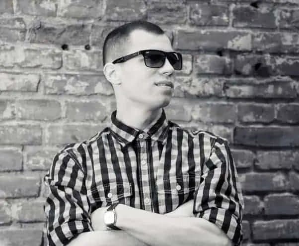 Number 4 Haircut: Length, How-To, Fades, More